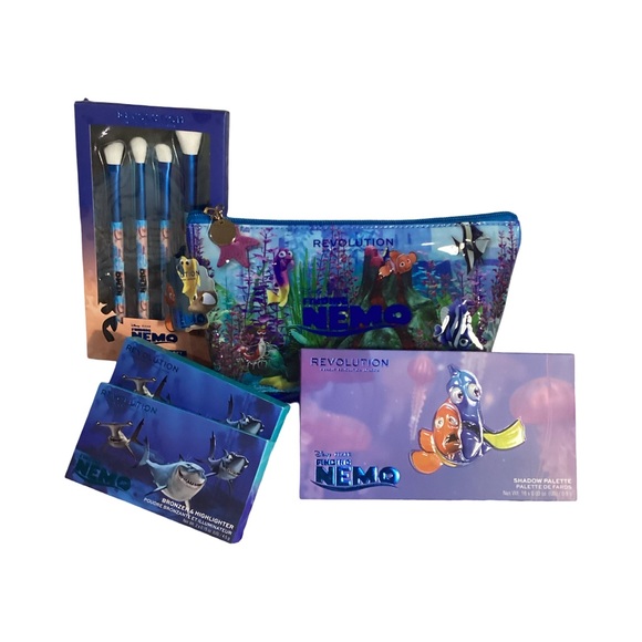 Revolution | Makeup | I Heart Revolution Disney Pixar Nemo Cosmetic Bag ...